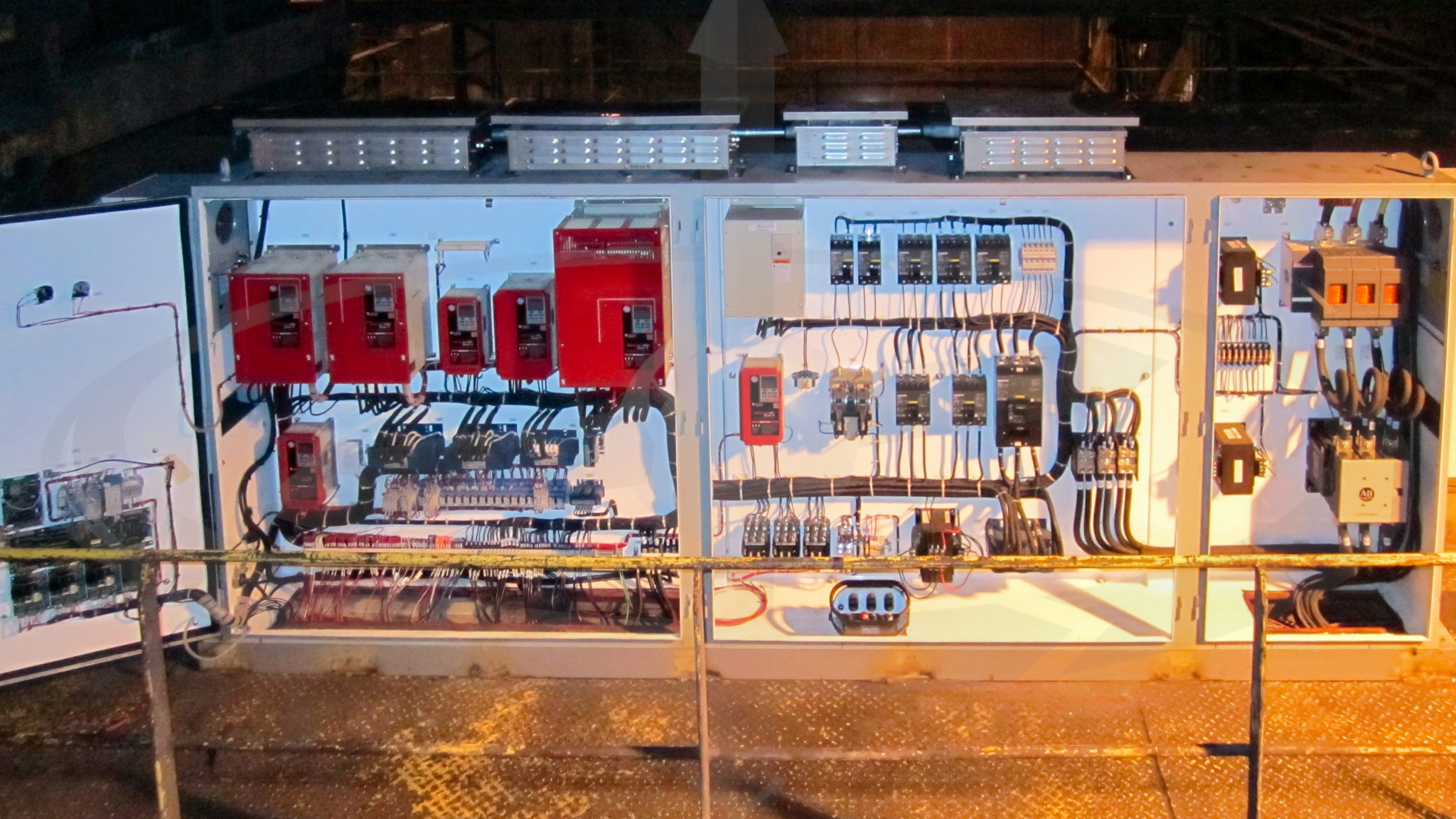 Control-Cabinet-1-2048x1152 - Engineered Lifting Systems